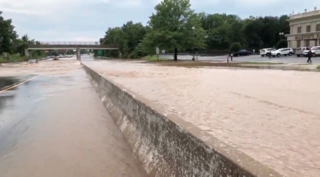 Heavy rains causing major flooding in Baltimore County - WMAR2NEWS